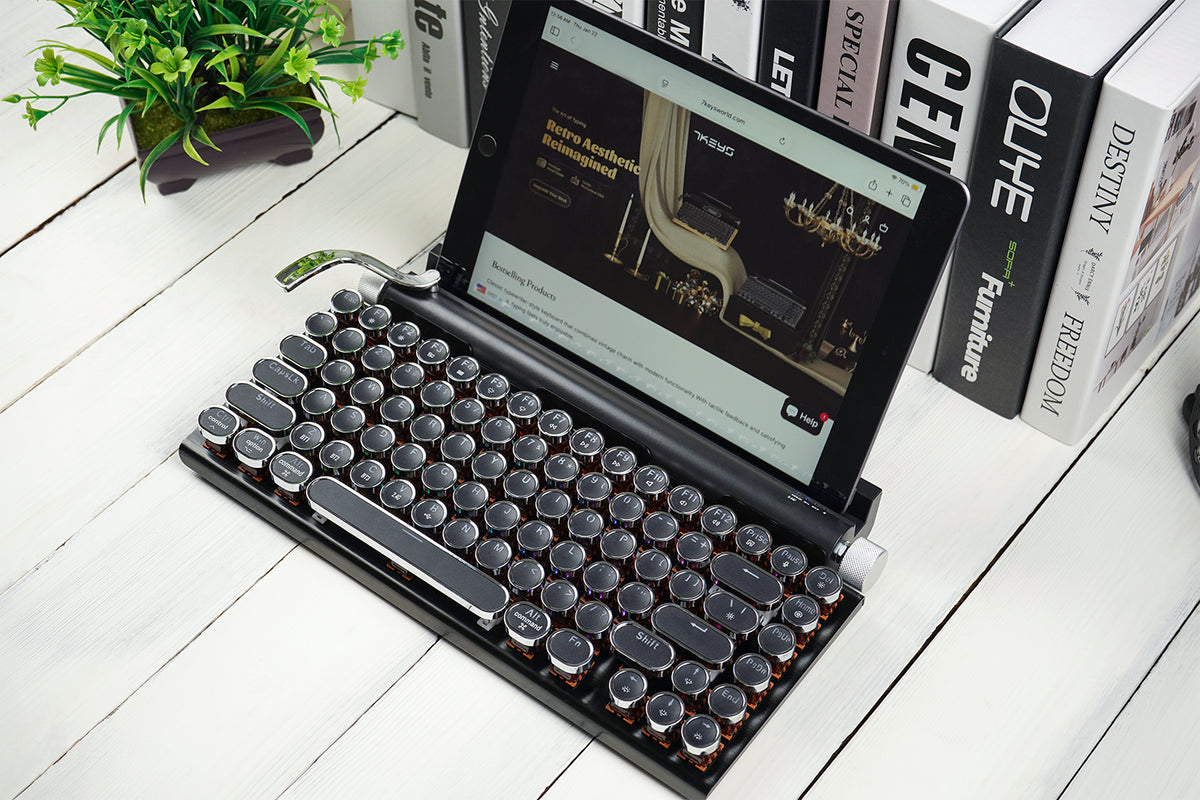 TW1867 Retro typewriter keyboard black